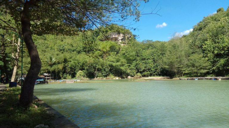 Bendung Beton, Salah Satu Sumber Pengairan Sawah Area Ponjong ...